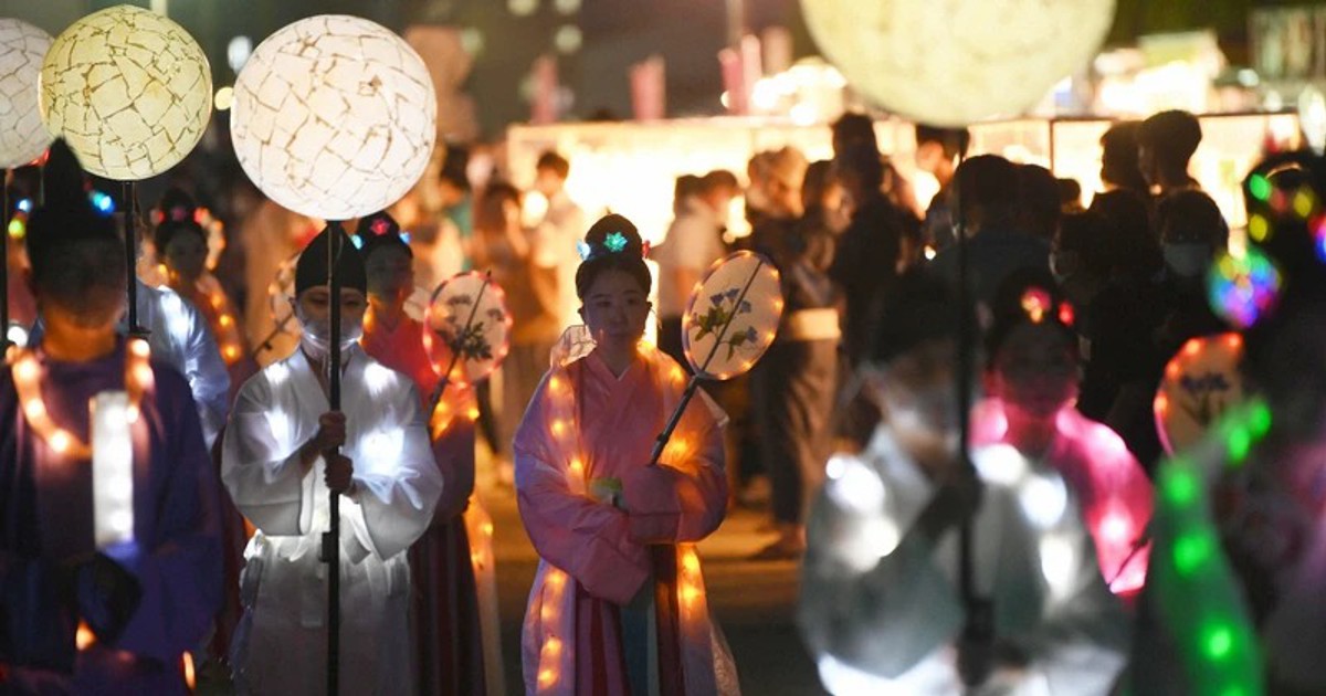 In Photos: People parade in colorful ancient attire in Nara for 1st ...