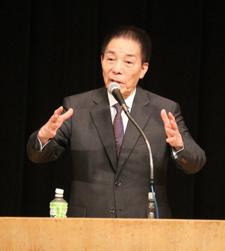 Ex-LDP bigwig says Japan must maintain war-renouncing Article 9 - The ...