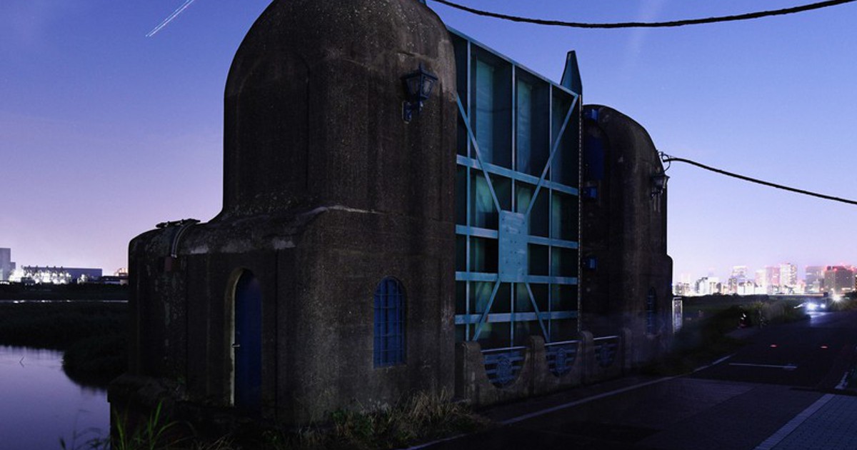 Retro Japan in Photos: Prewar Tokyo water gate still working despite ...