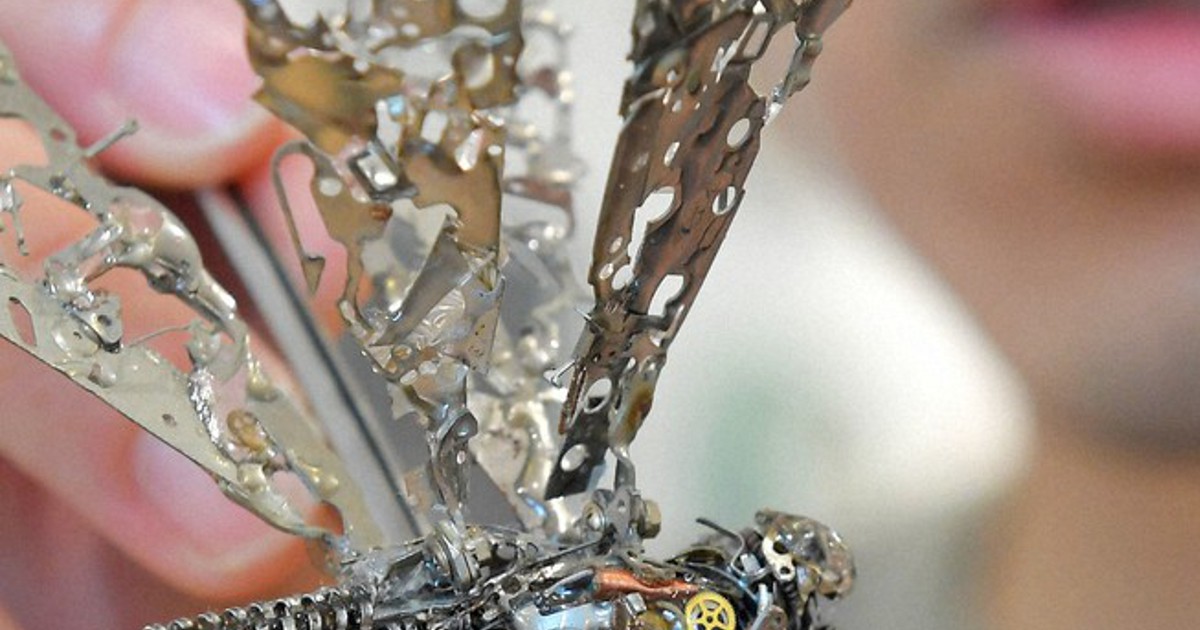 In Photos: Japanese watchmaker gives new life to old parts - The Mainichi