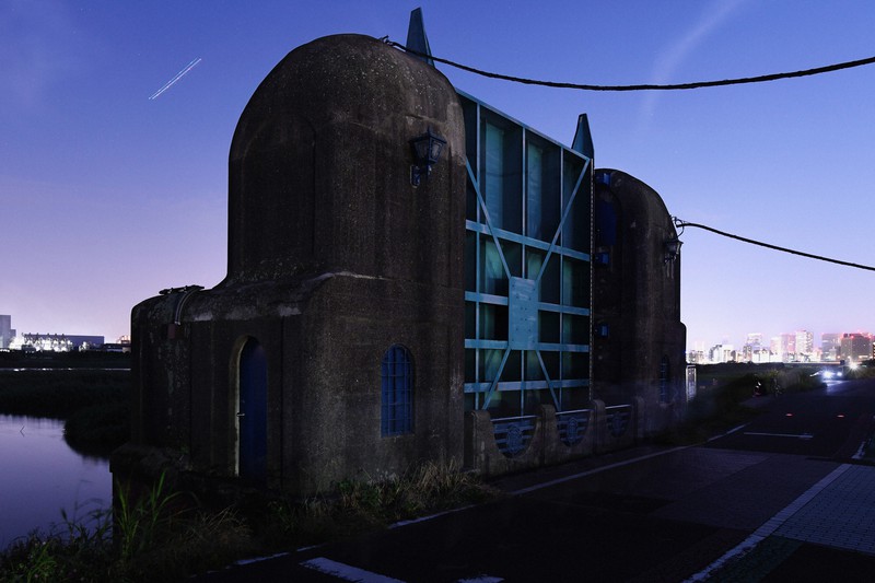 Retro Japan: Prewar Tokyo water gate still functioning though much of ...