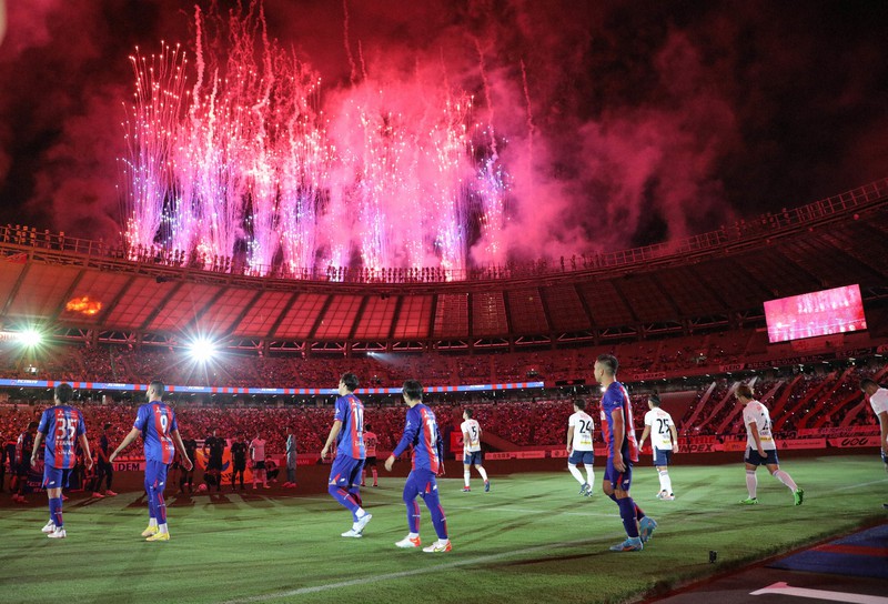 サッカーJ1【FC東京－横浜マ】 [写真特集1/13] | 毎日新聞
