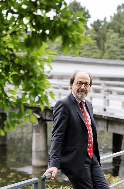 Bill Emmott - The Mainichi