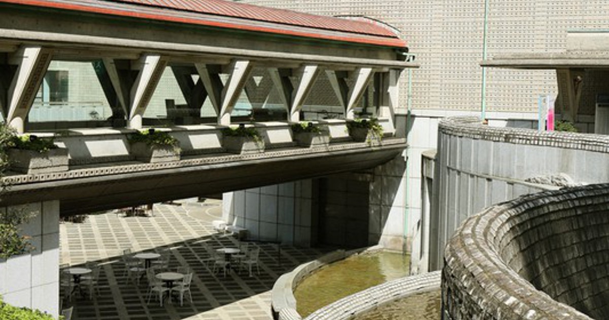 Retro Japan in Photos: Art museum in Tokyo park itself an architectural ...