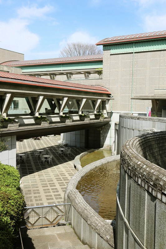 Retro Japan in Photos: Art museum in Tokyo park itself an architectural ...