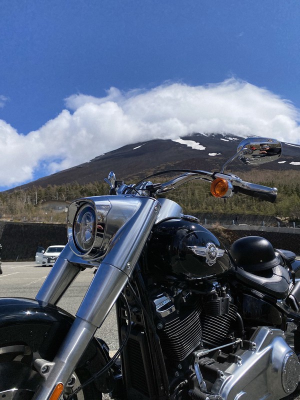 Japan Motorcycle Diaries #3: Fall foliage and Mt. Fuji and fast bikes ...