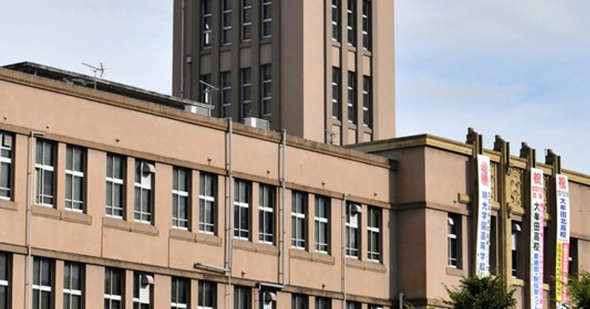 Retro Japan in Photos: Stately Omuta City Hall reminiscent of past ...