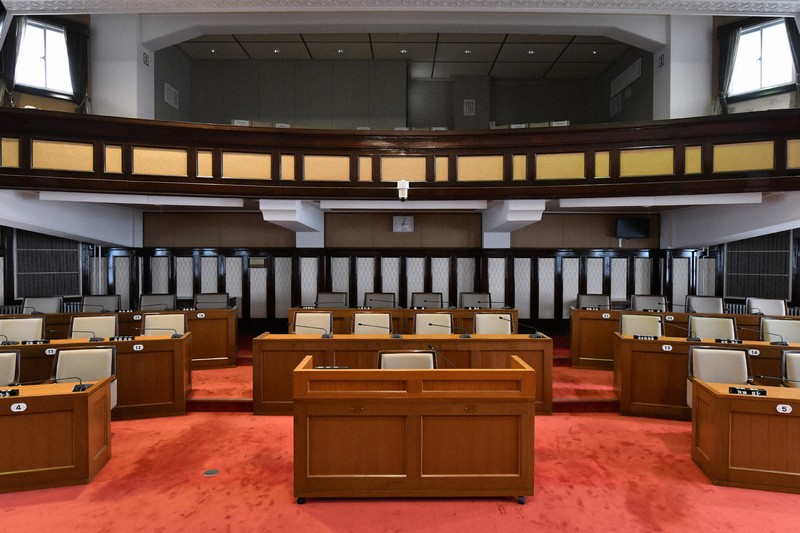 Retro Japan in Photos: Stately Omuta City Hall reminiscent of past ...