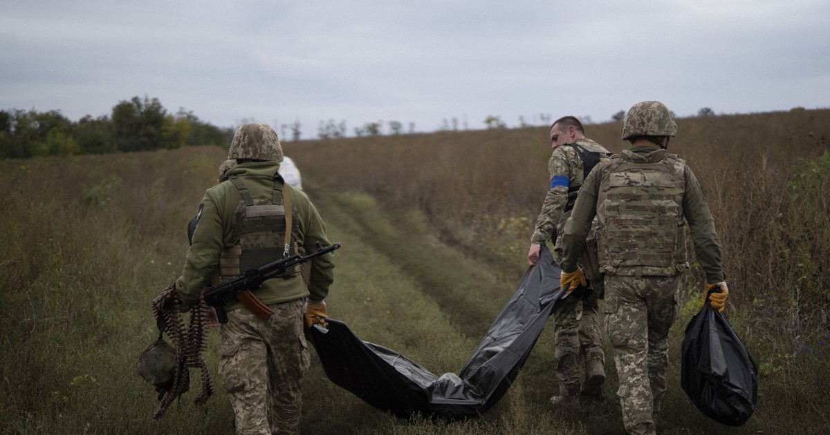 For Russia's Putin, military and diplomatic pressures mount - The Mainichi