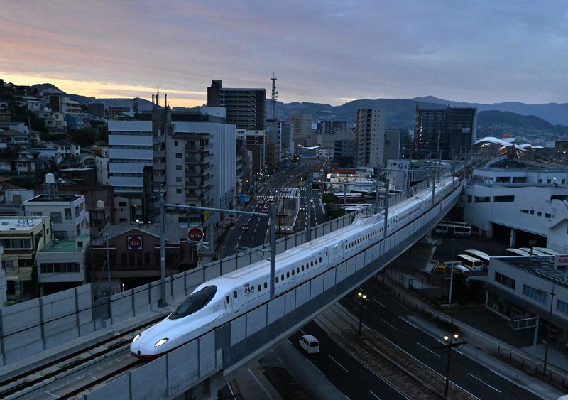 In Photos: 'Kamome' bullet trains debut on Kyushu Shinkansen's Nagasaki ...