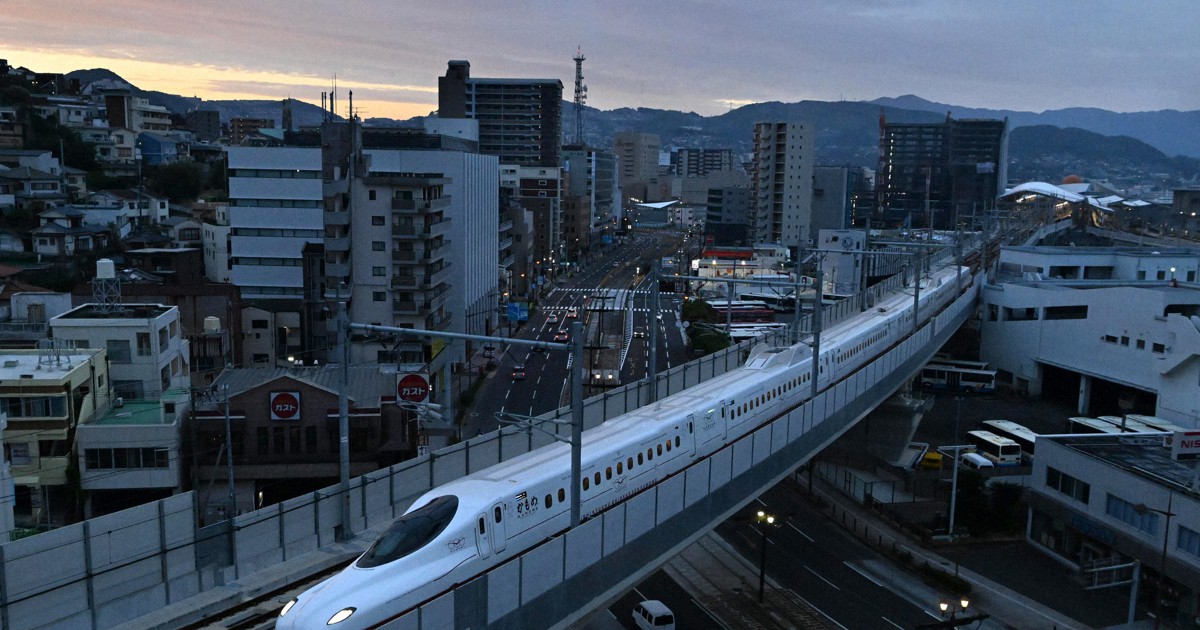 Bullet trains start running on Kyushu Shinkansen Line's new Nagasaki ...