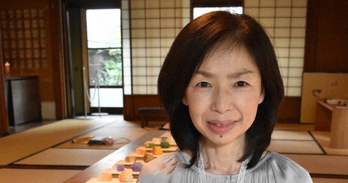 和紙でチョコ、ケーキ、きんとん ほんわり温か45作品 名古屋でスイーツ展 ／愛知 | 毎日新聞