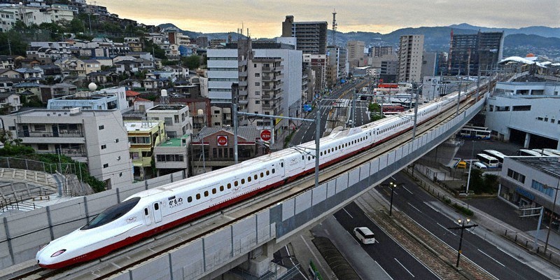 Bomb threat forces suspension of trains on new Kyushu shinkansen line ...