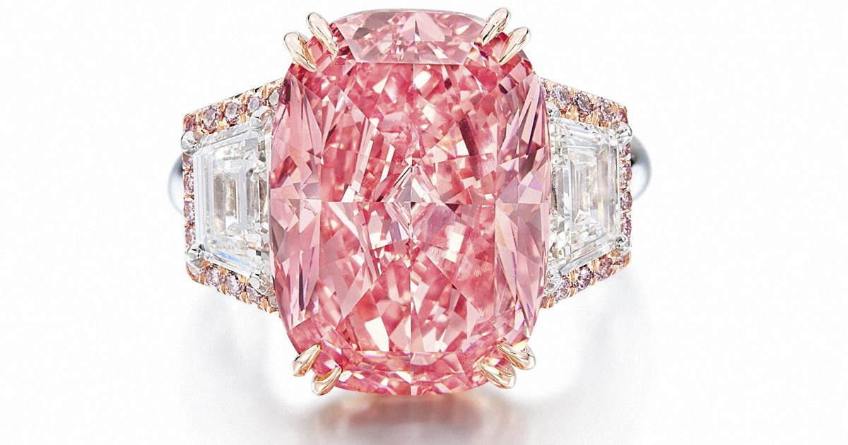Pink diamond sells for record $49.9M at Hong Kong auction - The Mainichi