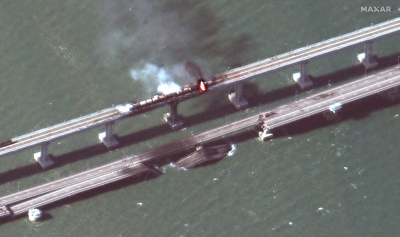 Putin calls Kerch Bridge attack 'a terrorist act' by Kyiv - The Mainichi