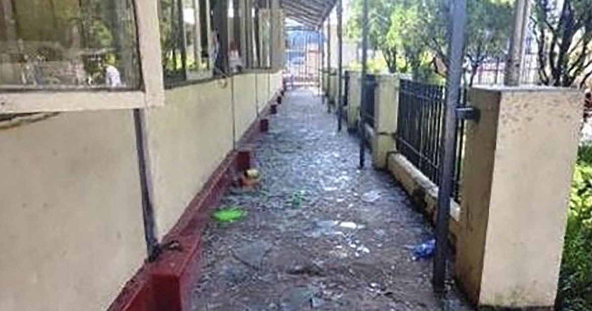 Blasts kill at least 8 at Myanmar's Insein Prison - The Mainichi