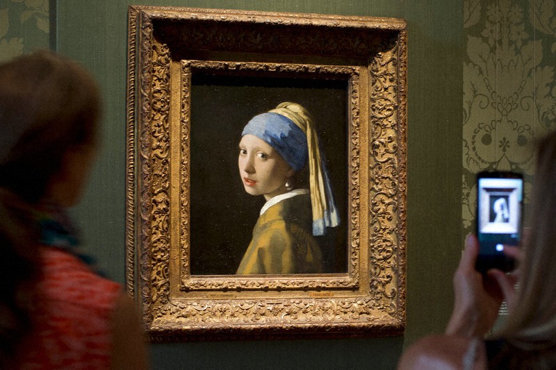 'Girl with a Pearl Earring' targeted by climate activists - The Mainichi
