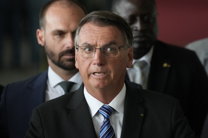 Brazil's Bolsonaro declines to concede, but OKs transition - The Mainichi