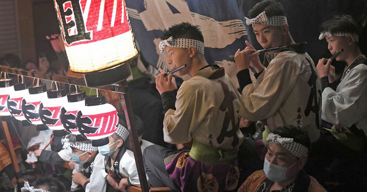 In Photos: Imposing floats parade in Karatsu Kunchi festival in ...