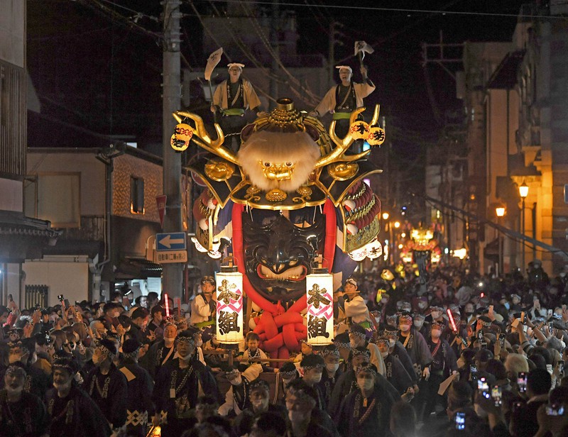 In Photos: Imposing floats parade in Karatsu Kunchi festival in ...