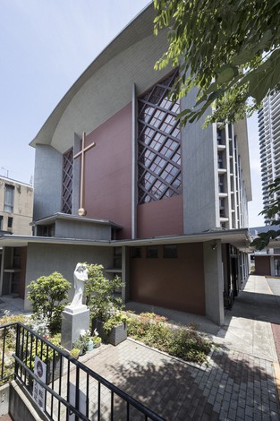 Retro Japan: 1956 church designed by renowned architect offers ...