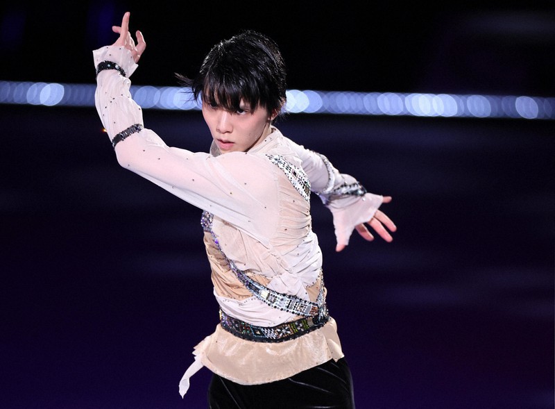 In Photos: Japanese skating star Yuzuru Hanyu performs 1st pro ice show ...