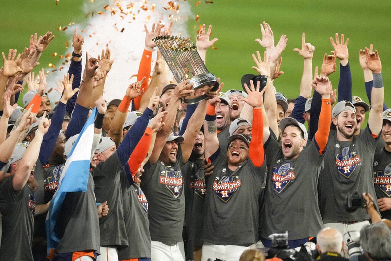 MLB: Alvarez blasts Baker, Astros to World Series title vs Phillies ...