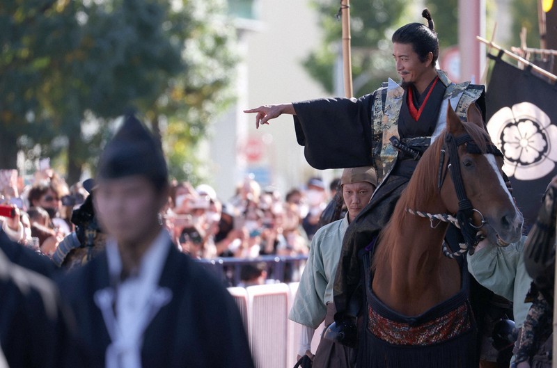 In Photos: People flock to see megastar Takuya Kimura parade as samurai ...