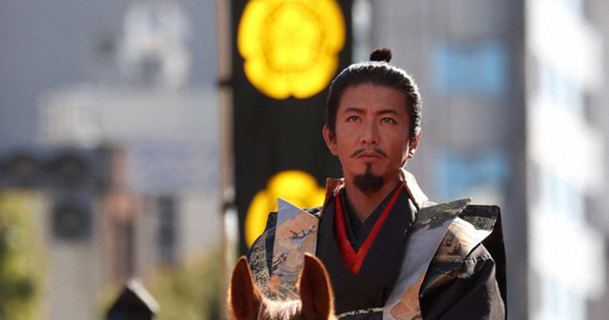 In Photos: People flock to see megastar Takuya Kimura parade as samurai ...