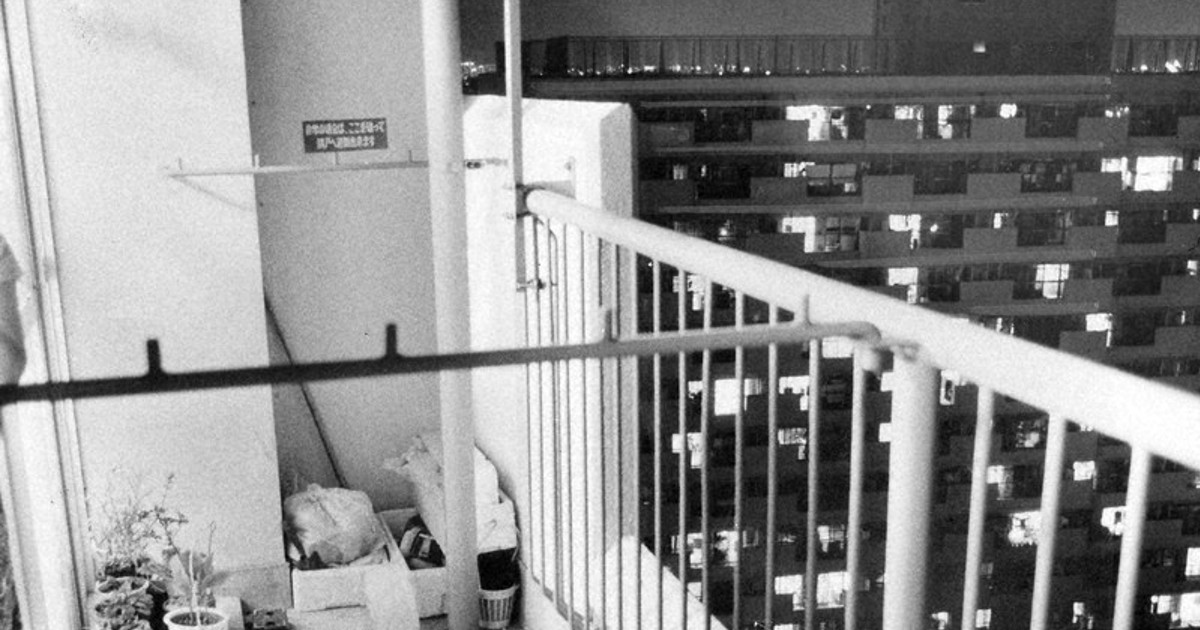 Tips provided to prevent kids falling from balconies as Japan hits ...