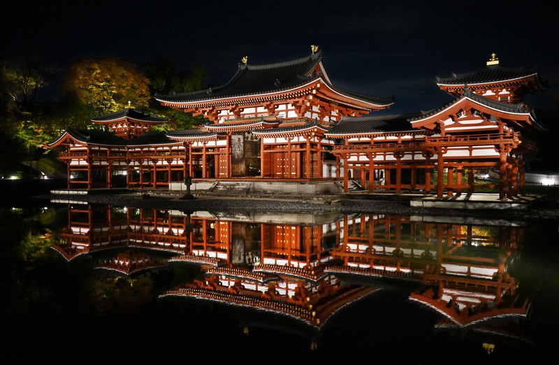 In Photos: Famous Phoenix Hall at Kyoto Pref. temple lit up for fall ...
