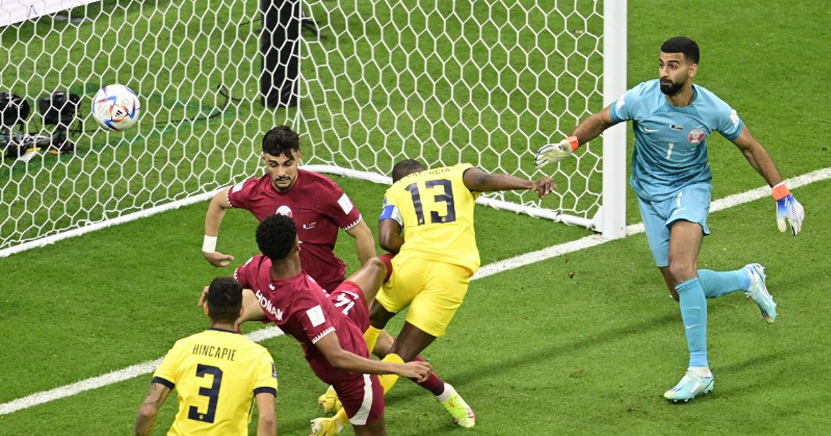 In Photos: 2022 soccer World Cup Group A match between Qatar and ...