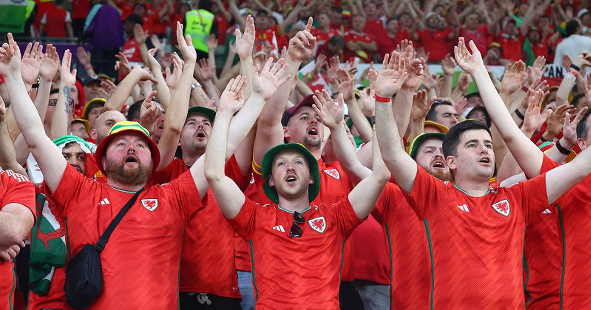 In Photos: 2022 soccer World Cup Group B match between the United ...
