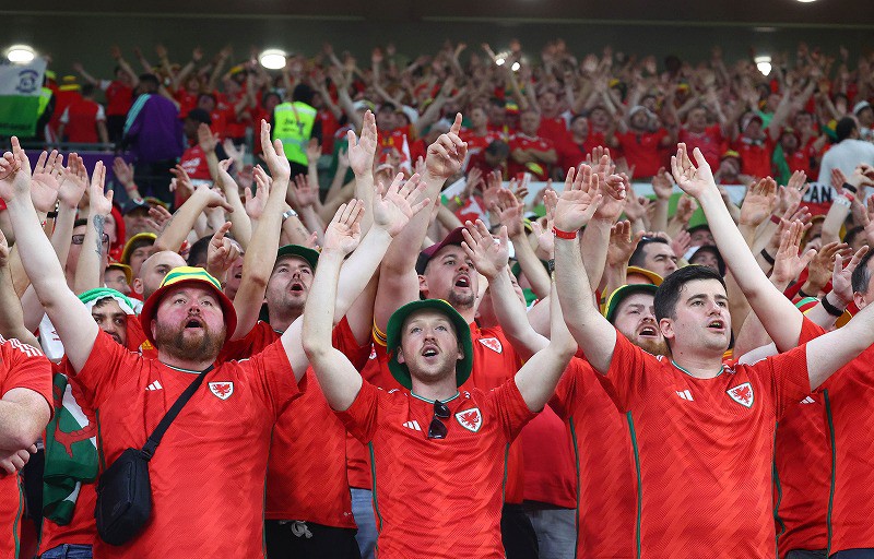 In Photos: 2022 soccer World Cup Group B match between the United ...