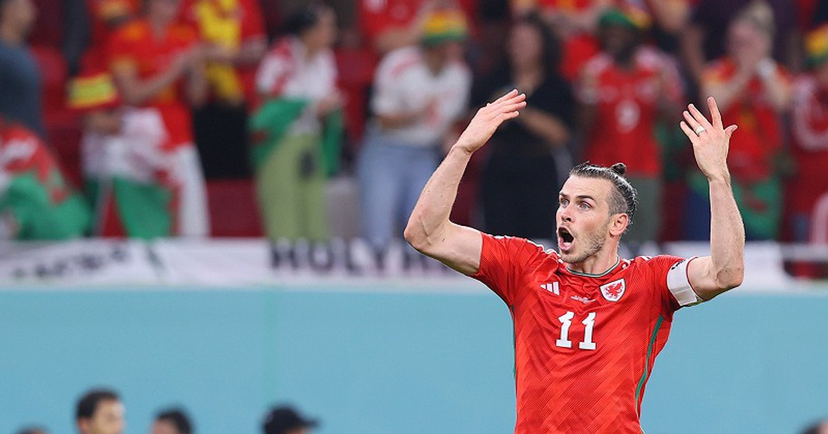 In Photos: 2022 soccer World Cup Group B match between the United ...