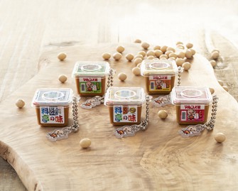 Realistic miniature capsule toys modeled on packages of miso debut in ...