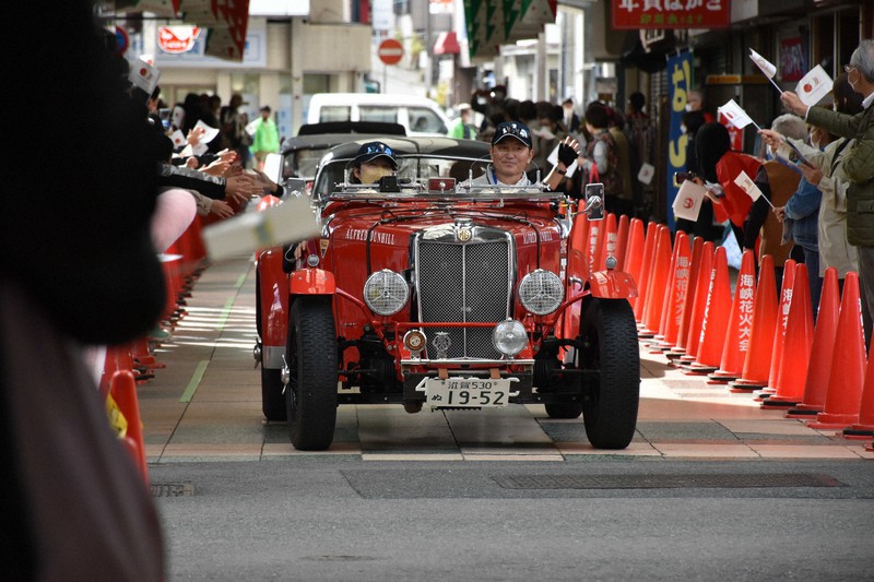 In Photos: 40 classic cars gather in southwest Japan city for 1,000-km ...