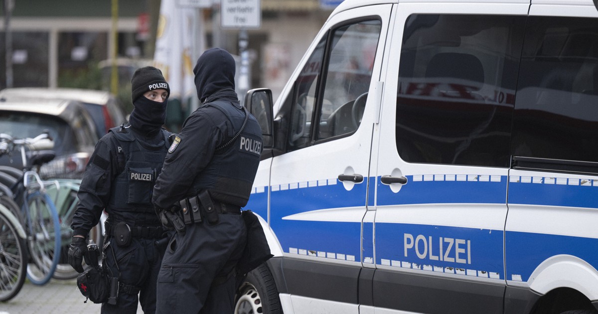 Germany: 25 arrested on suspicion of planning armed coup - The Mainichi