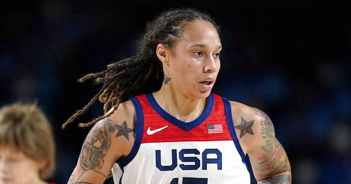 WNBA star Griner freed in swap for Russian arms dealer Bout - The Mainichi