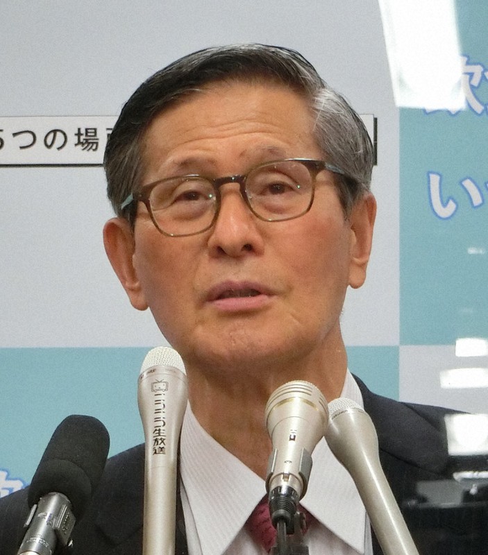 Japan gov't top COVID adviser tests positive - The Mainichi