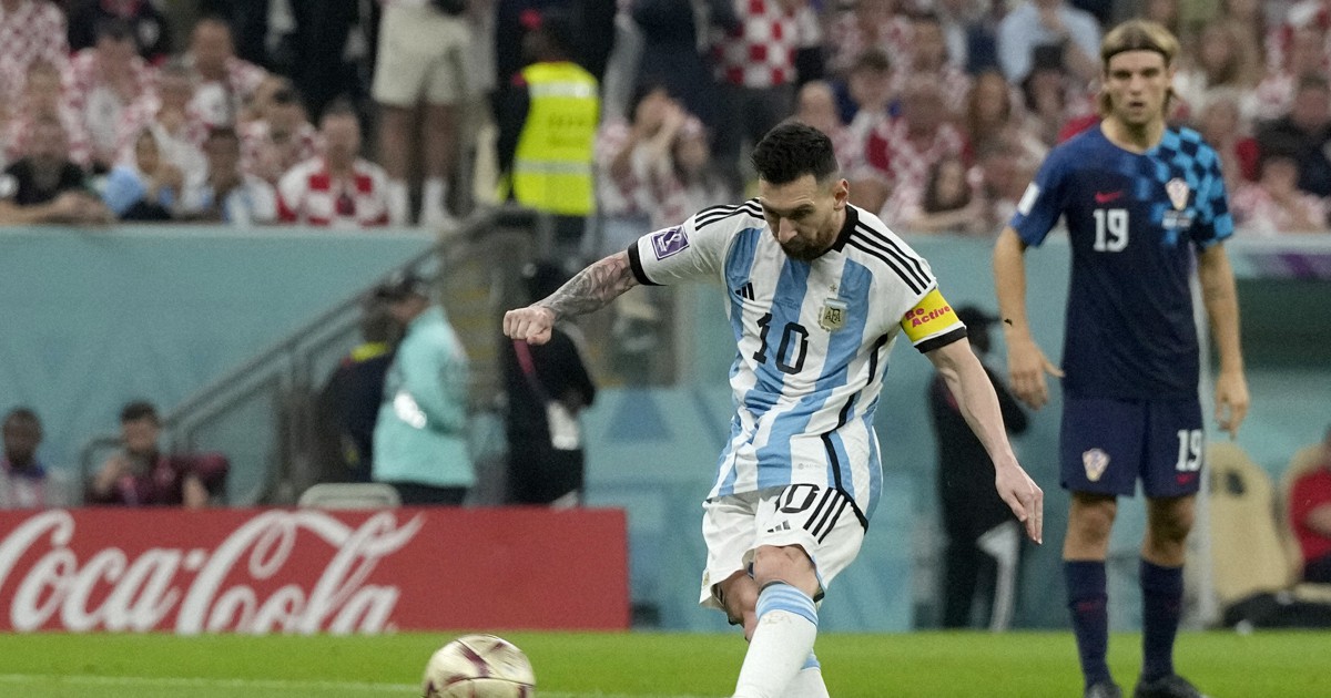 Messi, Argentina beat Croatia 3-0 to reach World Cup final - The Mainichi