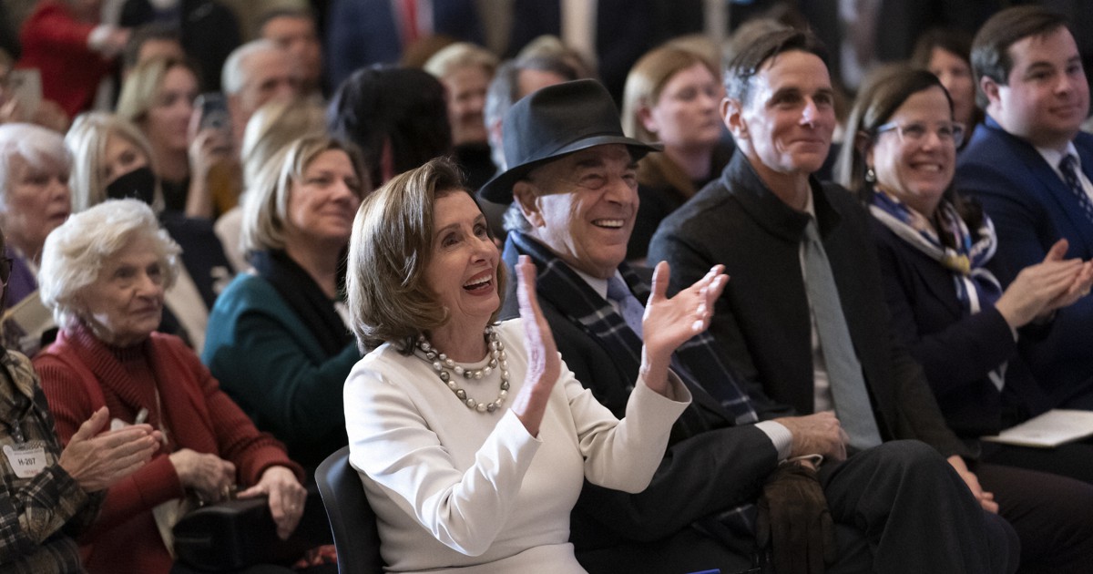 Paul Pelosi attack: Man told cops of 'evil' in Washington - The Mainichi