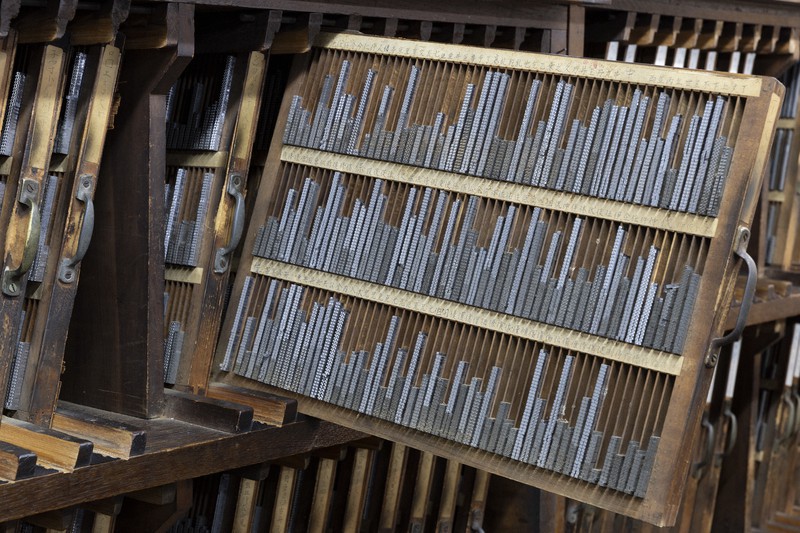 Retro Japan in Photos: 112-yr-old Tokyo press still making its imprint ...