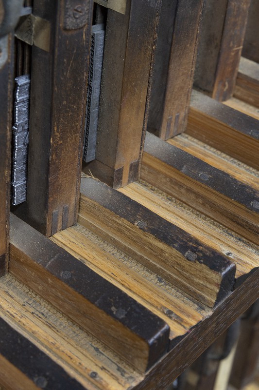 Retro Japan in Photos: 112-yr-old Tokyo press still making its imprint ...