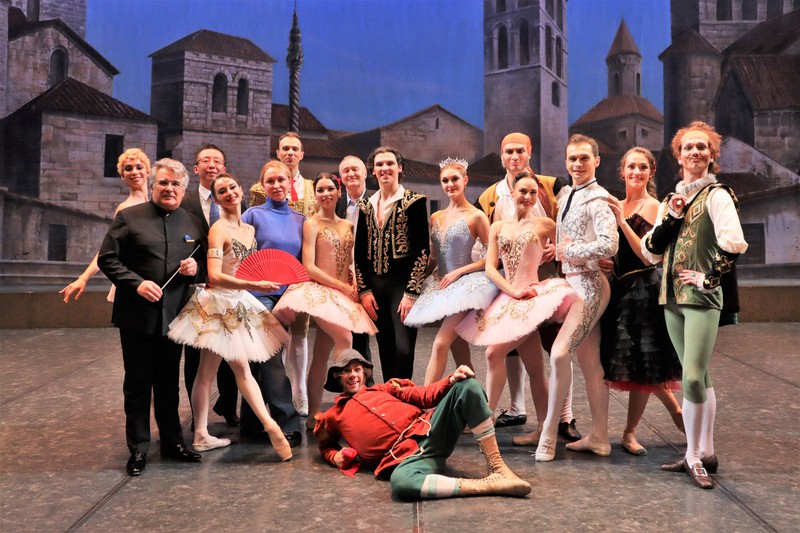 Ukrainian ballet group performs in snowy northern Japan with memories ...