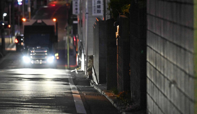 2 die after 4 neighborhood patrollers struck by hit-and-run vehicle in ...