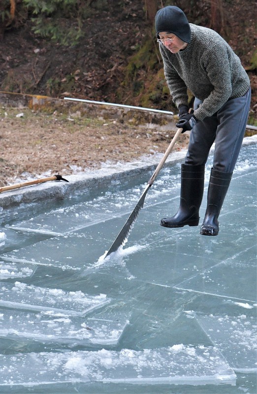 In Photos: Natural ice harvest begins in east Japan, ready for summer's ...