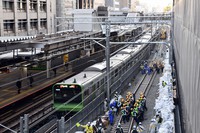 In Photos: Track switching construction underway at Tokyo's Shibuya ...