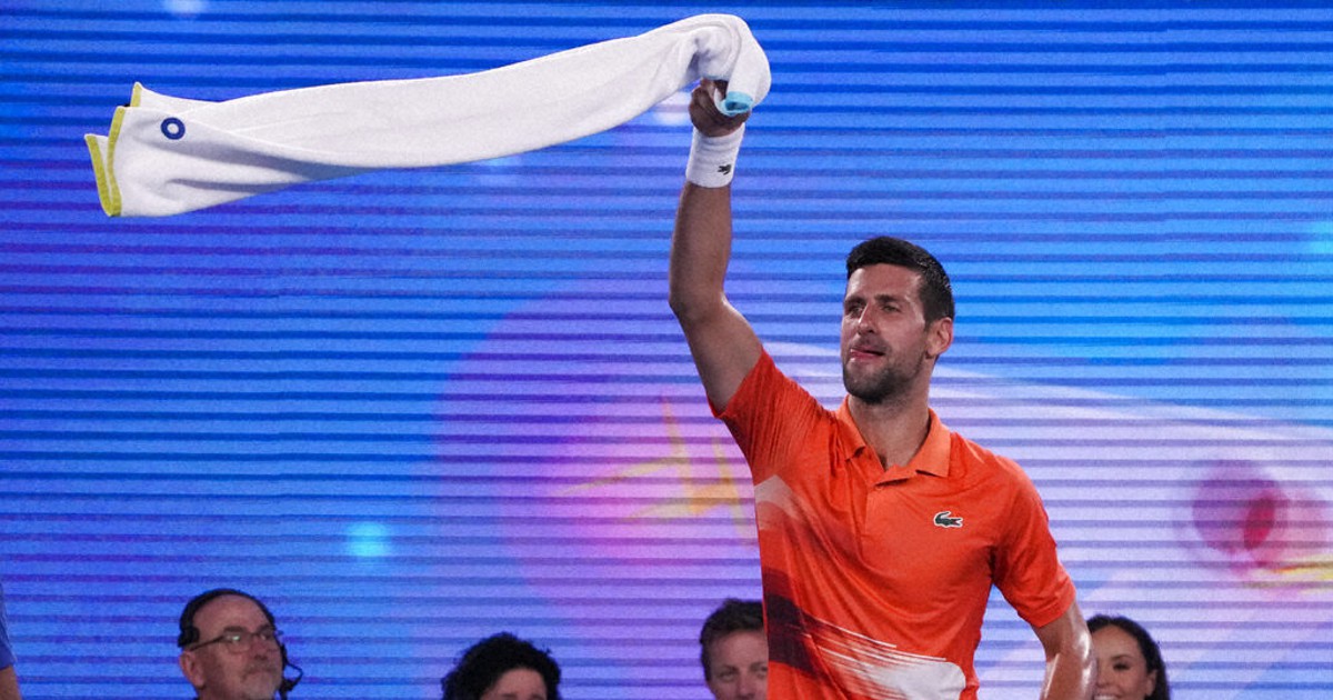 Djokovic receives warm welcome in Melbourne return - The Mainichi