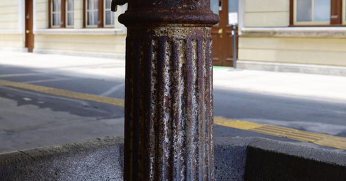 Retro Japan in Photos: JR Mojiko Station built in 1914 in city of ...
